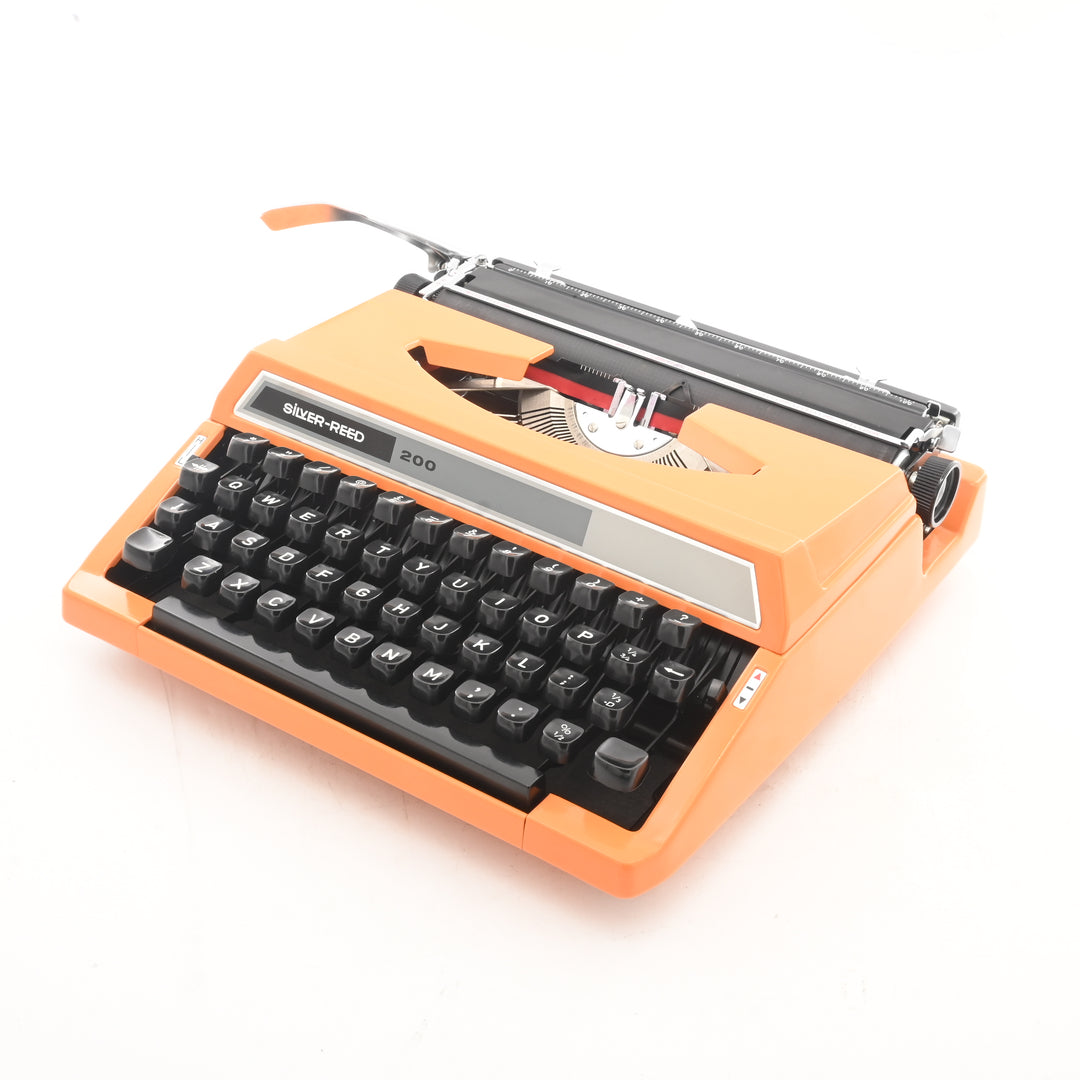 Ultra Portable Typewriters for sale | Light Weight Typewriters – Mr ...
