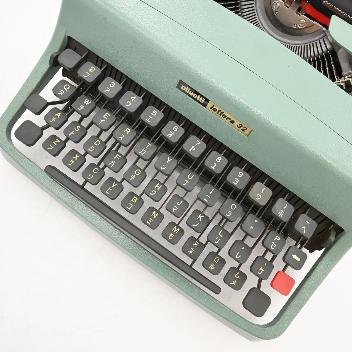 Olivetti Lettera 32 Typewriter - English & Japanese Katakana Keyboard ...