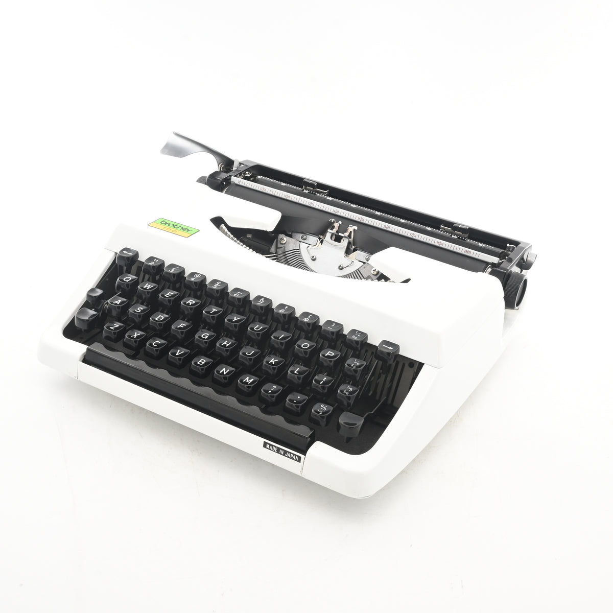 Brother 100 Typewriter | white Colour | Elite | FREE UK POSTAGE – Mr ...