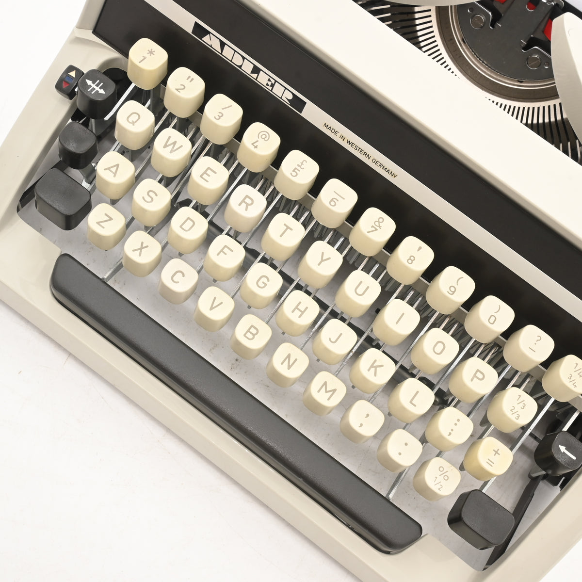 Adler Gabriele 10 Typewriter – Mr & Mrs Vintage Typewriters ltd