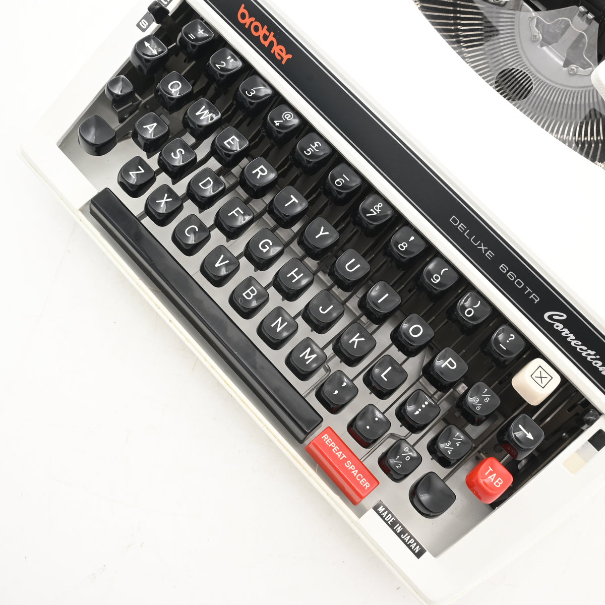 Brother Deluxe 220 Typewriter - New Ribbon - UK & WORLDWIDE SHIPPING ...