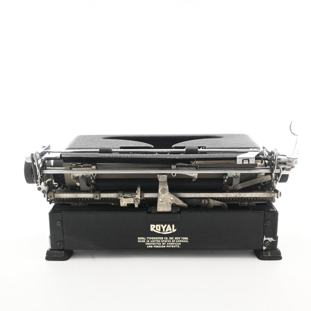 Royal P typewriter in perfect working order and fully restored. – Mr ...