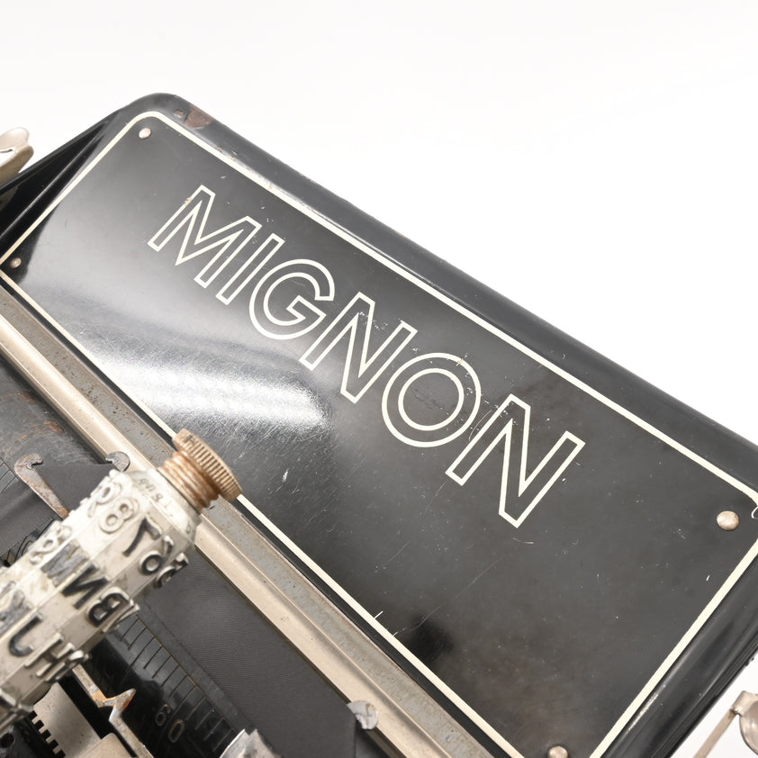 AEG Mignon Model 4 Typewriter - Fraktur typeface Typewriter | Antique ...