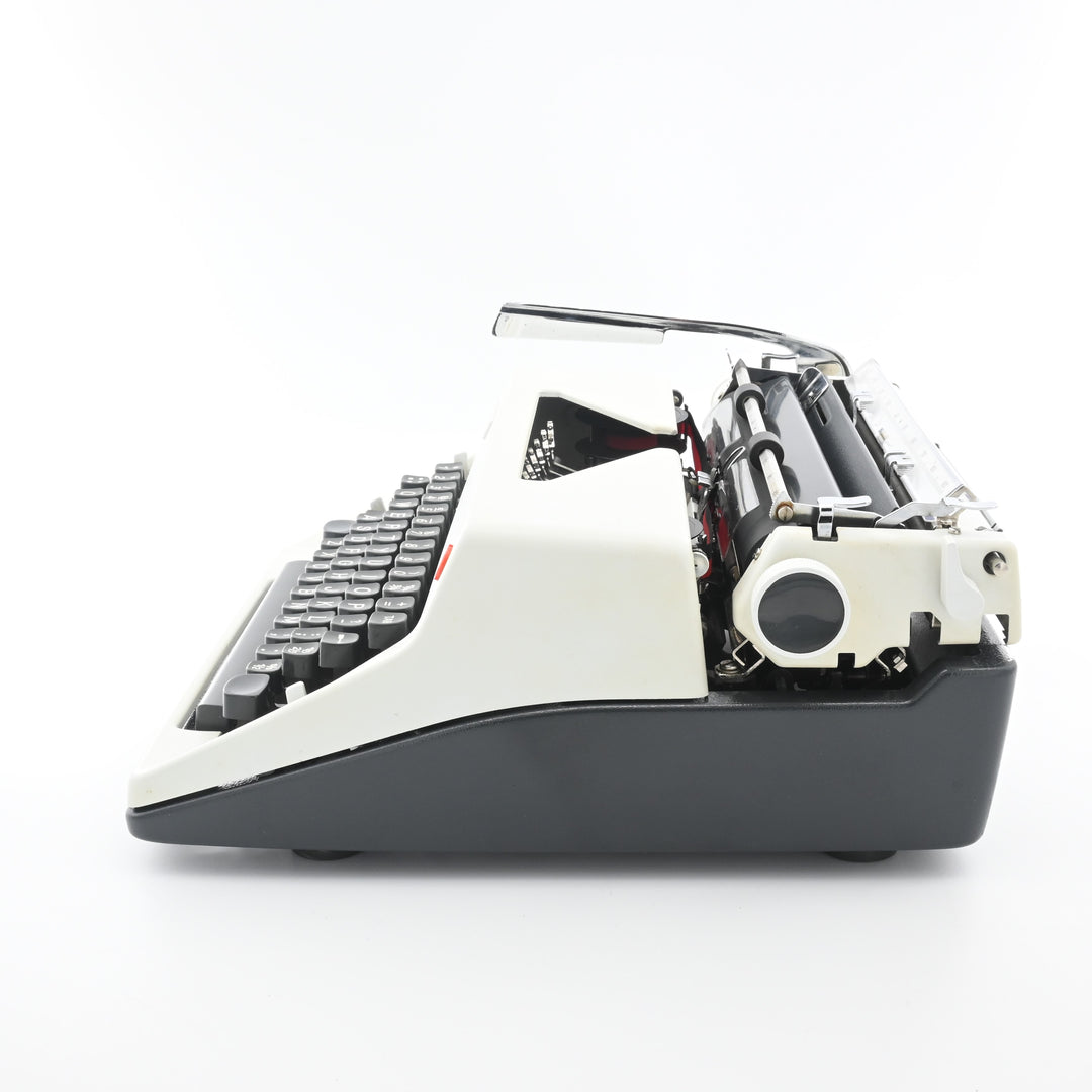 Olympia SM9 Typewriter | Grey | FREE UK POSTAGE – Mr & Mrs Vintage ...